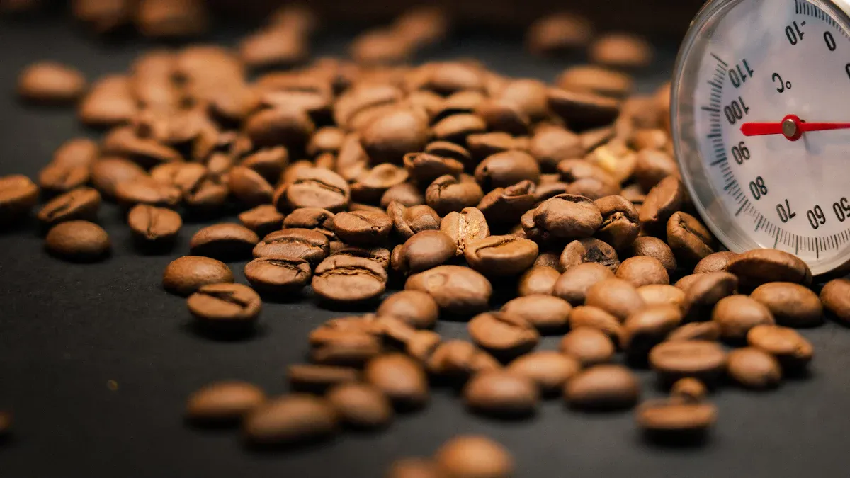 Discovering the Perfect Coffee Temperature: Why It Matters for Flavor